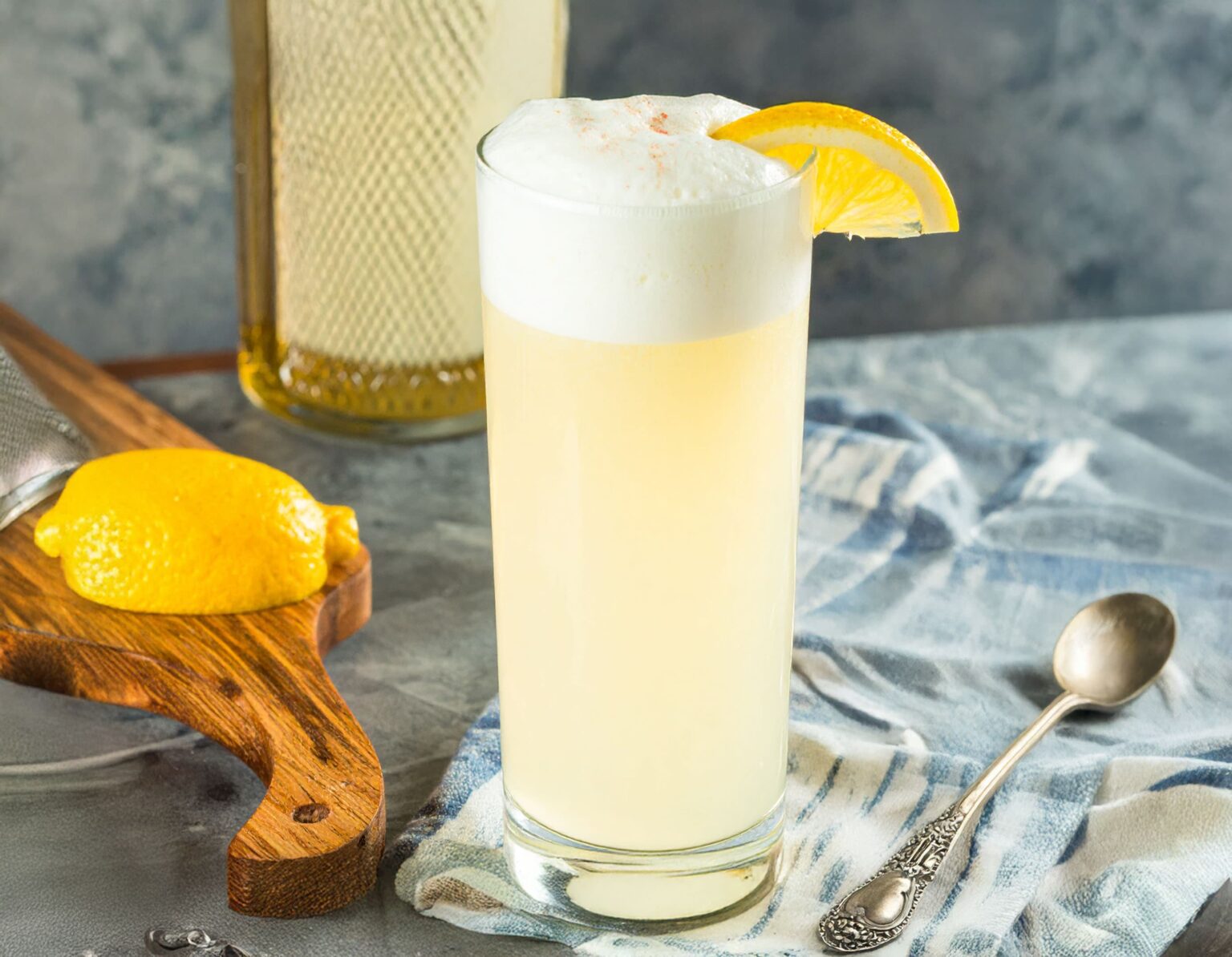 Ramos Gin Fizz Cocktail Recipe - Cocktails Compass