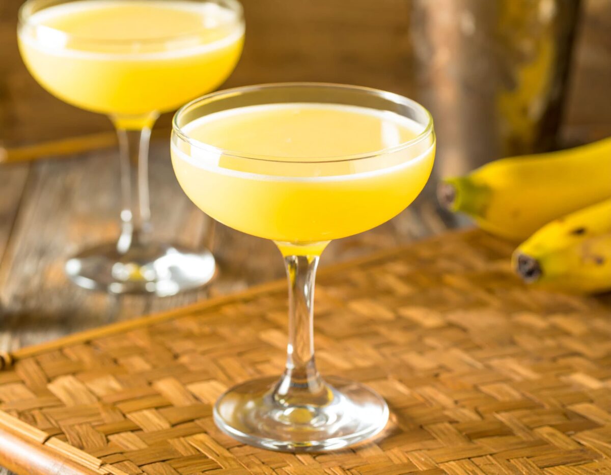 Yellow Bird – Cocktails Compass